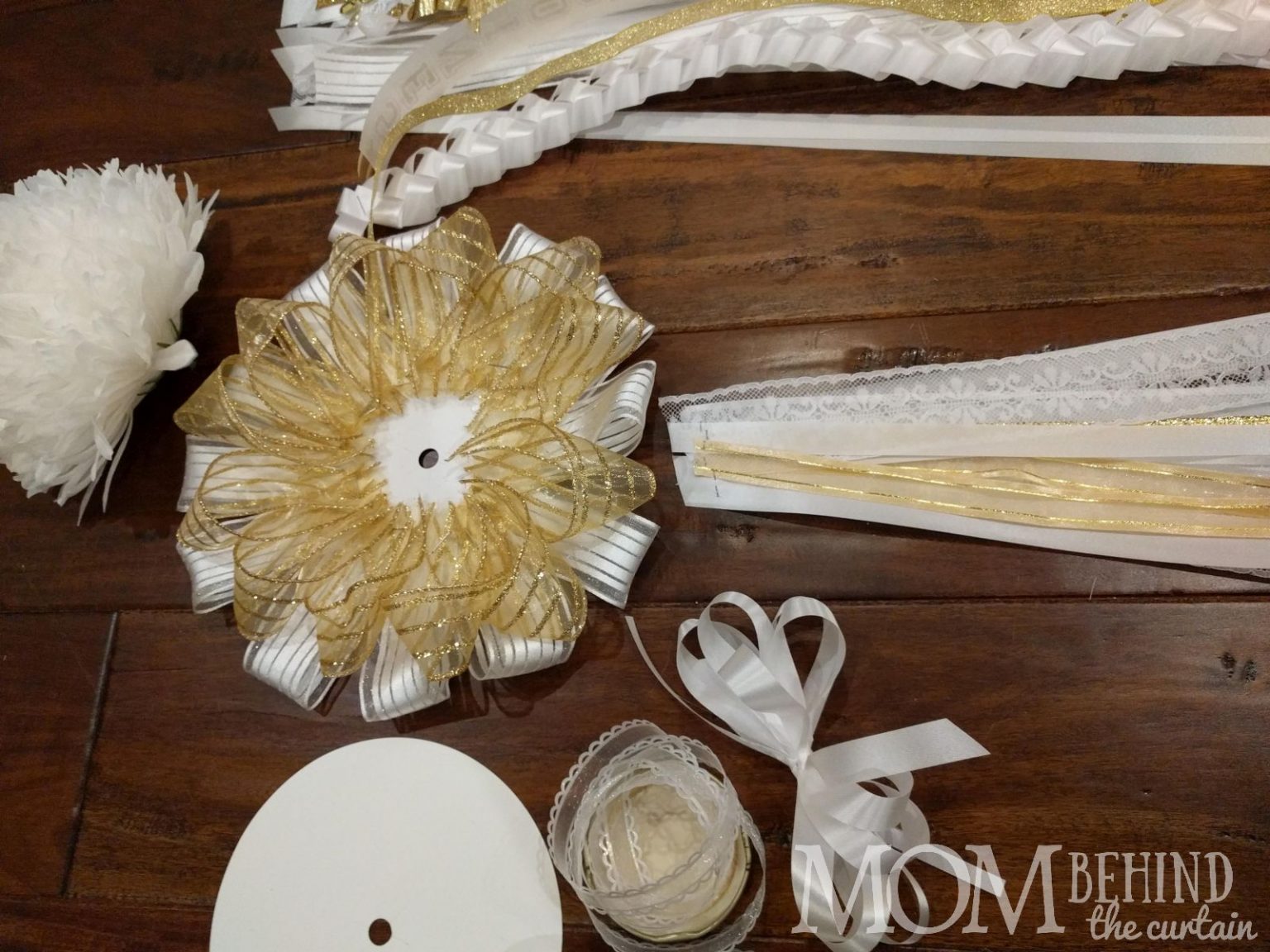Homecoming Mum DIY Ideas Texas Senior White Mum • Mom Behind the Curtain